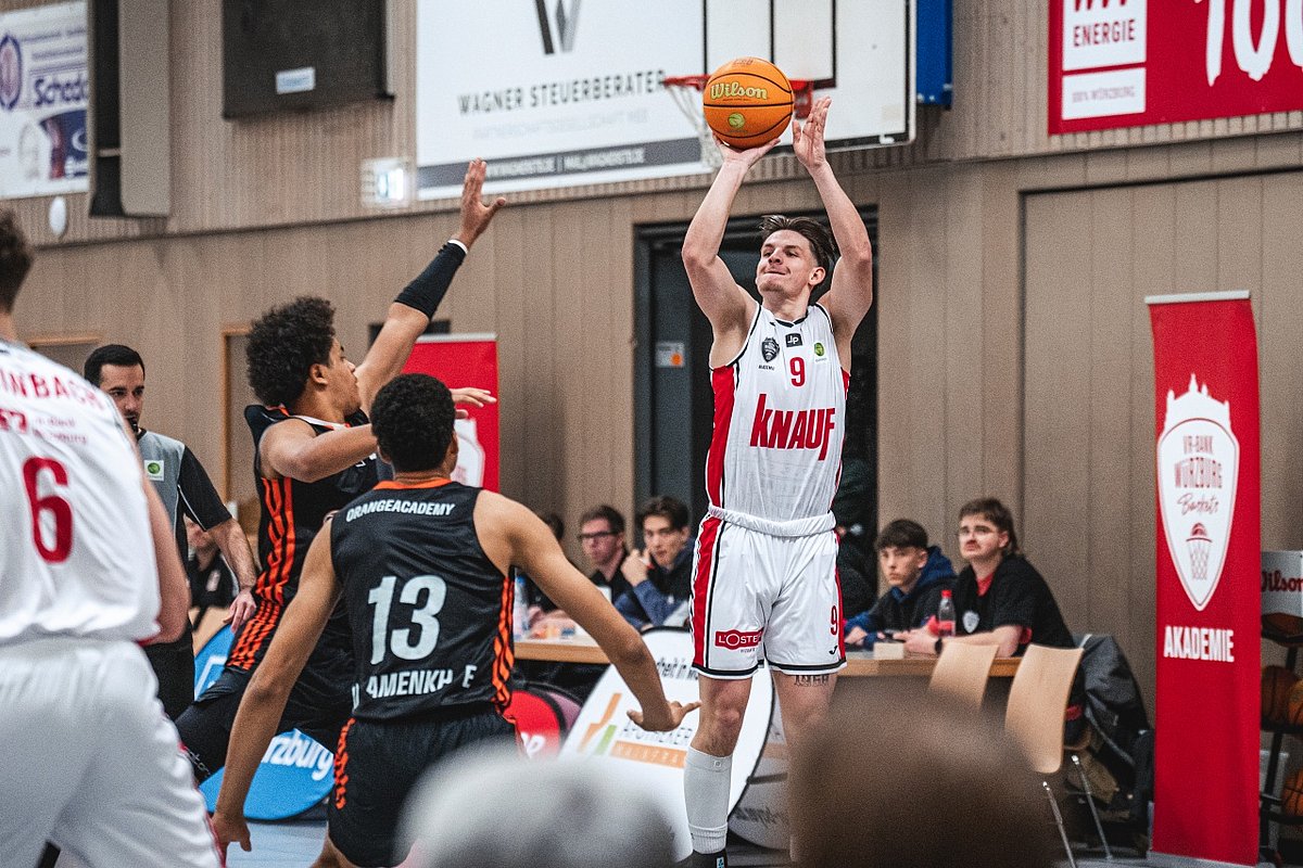KNAPPE AUSWÄRTSNIEDERLAGE OHNE DREI LEISTUNGSTRÄGER | Würzburg Baskets